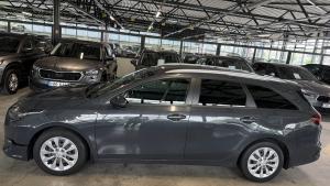 Grey Kia Ceed 2022 in Riga, with an engine capacity of 1.00 L and mileage of 126 thousand km for 1090000 €, photo  on AUTOMOTO.COM.LV