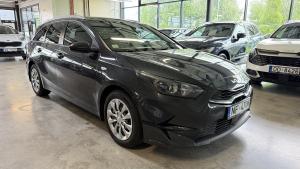 Grey Kia Ceed 2022 in Riga, with an engine capacity of 1.00 L and mileage of 126 thousand km for 1090000 €, photo 6 on AUTOMOTO.COM.LV