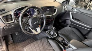 Grey Kia Ceed 2022 in Riga, with an engine capacity of 1.00 L and mileage of 126 thousand km for 1090000 €, photo 11 on AUTOMOTO.COM.LV
