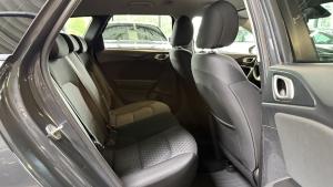 Grey Kia Ceed 2022 in Riga, with an engine capacity of 1.00 L and mileage of 126 thousand km for 1090000 €, photo 14 on AUTOMOTO.COM.LV