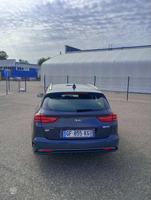Pelēks Kia Ceed 2022 Kauņa, ar dzinēja tilpumu 1.60 L un nobraukumu 192 tūkst. km par 9709 €, foto 6 vietnē AUTOMOTO.COM.LV