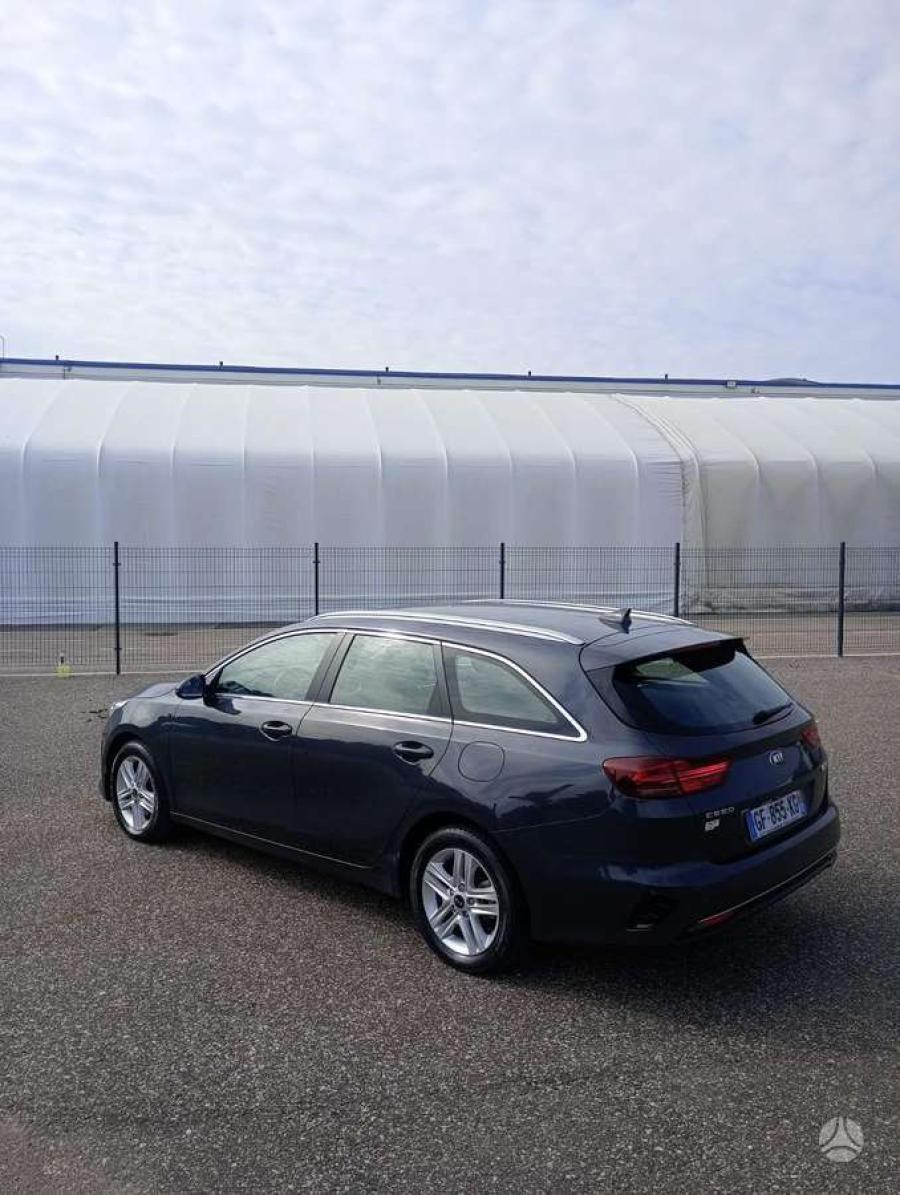 Pelēks Kia Ceed 2022 Kauņa, ar dzinēja tilpumu 1.60 L un nobraukumu 192 tūkst. km par 9709 €, foto 7 vietnē AUTOMOTO.COM.LV