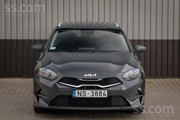 Grey Kia Ceed 2023 in Tukums, with an engine capacity of 1.60 L and mileage of 92 thousand km for 16990 €, photo 2 on AUTOMOTO.COM.LV
