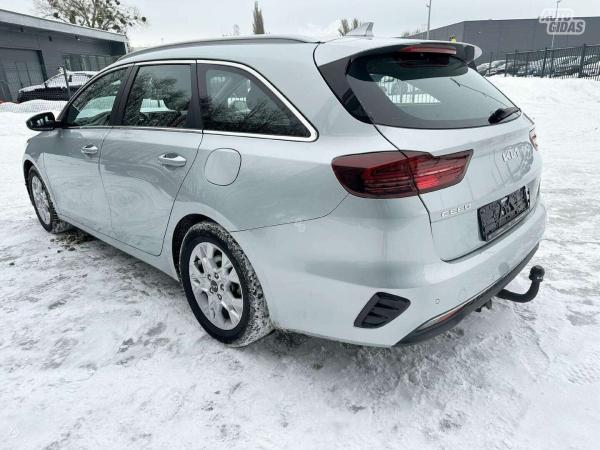 Grey Kia Ceed 2023 in Kaunas, with an engine capacity of 1.00 L and mileage of 171 thousand km for 10800 €, photo 4 on AUTOMOTO.COM.LV