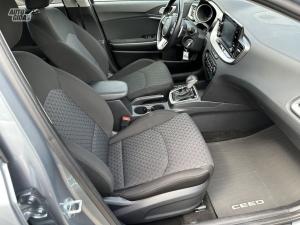Pelēks Kia Ceed 2023 Avižieniai, ar dzinēja tilpumu 1.50 L un nobraukumu 115 tūkst. km par 16950 €, foto 5 vietnē AUTOMOTO.COM.LV
