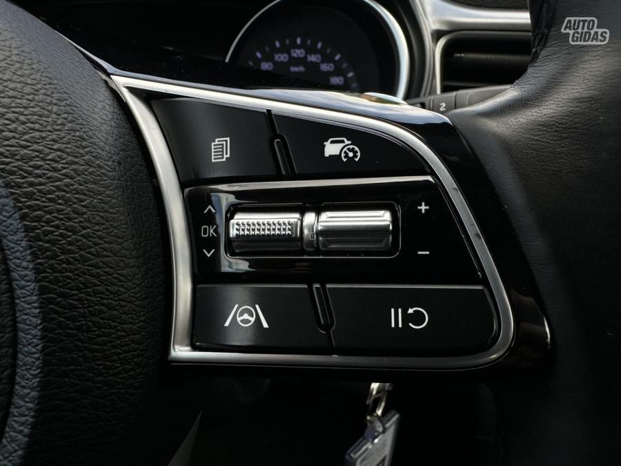 Pelēks Kia Ceed 2023 Avižieniai, ar dzinēja tilpumu 1.50 L un nobraukumu 115 tūkst. km par 16950 €, foto 12 vietnē AUTOMOTO.COM.LV