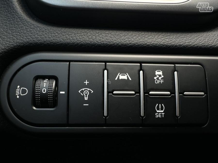 Pelēks Kia Ceed 2023 Avižieniai, ar dzinēja tilpumu 1.50 L un nobraukumu 115 tūkst. km par 16950 €, foto 21 vietnē AUTOMOTO.COM.LV