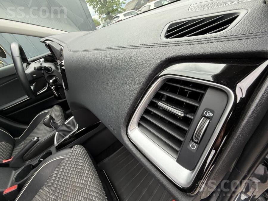 Pelēks Kia Ceed 2023 Jelgava, ar dzinēja tilpumu 1.50 L un nobraukumu 67 tūkst. km par 14900 €, foto 16 vietnē AUTOMOTO.COM.LV
