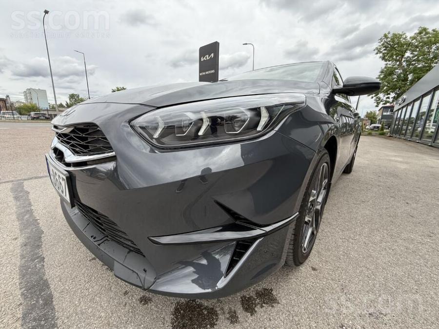 Pelēks Kia Ceed 2023 Jelgava, ar dzinēja tilpumu 1.50 L un nobraukumu 67 tūkst. km par 14900 €, foto 24 vietnē AUTOMOTO.COM.LV