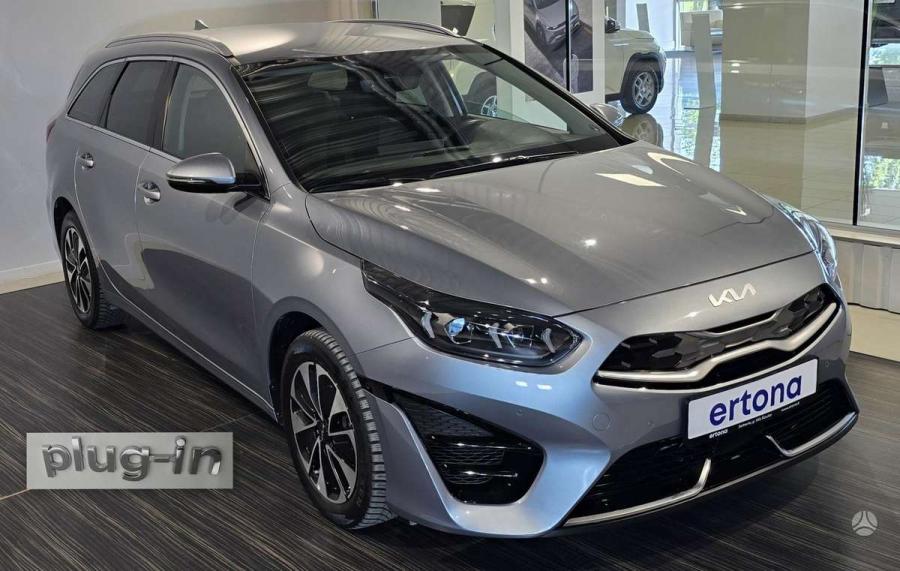 Pelēks Kia Ceed 2023 Šauļi, ar dzinēja tilpumu 1.58 L un nobraukumu 60 tūkst. km par 18900 €, foto 1 vietnē AUTOMOTO.COM.LV