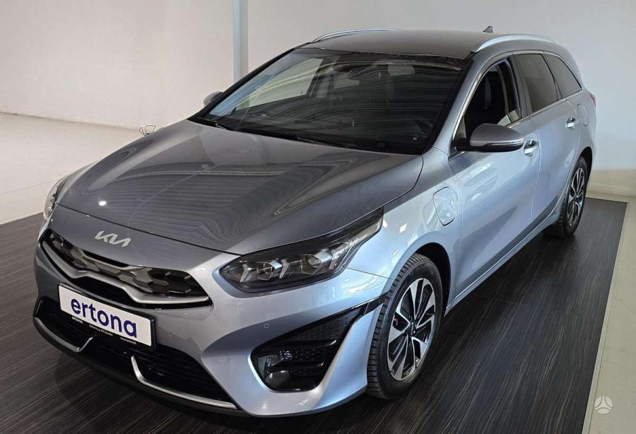 Pelēks Kia Ceed 2023 Šauļi, ar dzinēja tilpumu 1.58 L un nobraukumu 60 tūkst. km par 18900 €, foto 3 vietnē AUTOMOTO.COM.LV