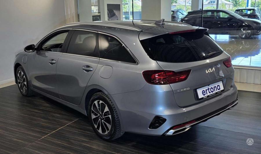 Pelēks Kia Ceed 2023 Šauļi, ar dzinēja tilpumu 1.58 L un nobraukumu 60 tūkst. km par 18900 €, foto 4 vietnē AUTOMOTO.COM.LV