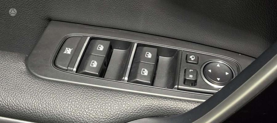 Pelēks Kia Ceed 2023 Šauļi, ar dzinēja tilpumu 1.58 L un nobraukumu 60 tūkst. km par 18900 €, foto 16 vietnē AUTOMOTO.COM.LV