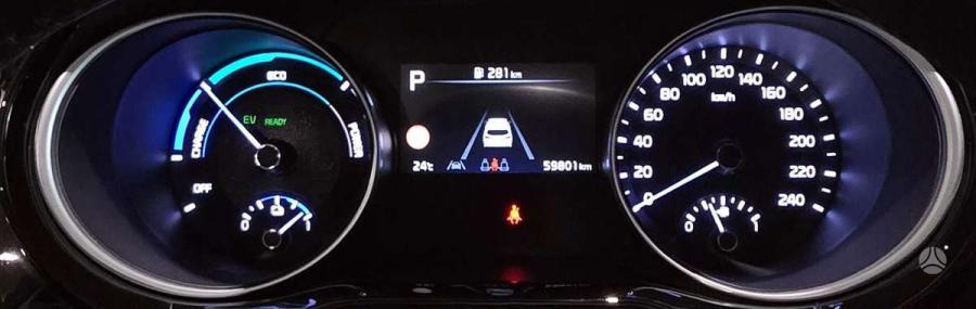 Pelēks Kia Ceed 2023 Šauļi, ar dzinēja tilpumu 1.58 L un nobraukumu 60 tūkst. km par 18900 €, foto 23 vietnē AUTOMOTO.COM.LV