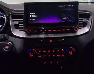 Pelēks Kia Ceed 2023 Šauļi, ar dzinēja tilpumu 1.58 L un nobraukumu 60 tūkst. km par 18900 €, foto 24 vietnē AUTOMOTO.COM.LV
