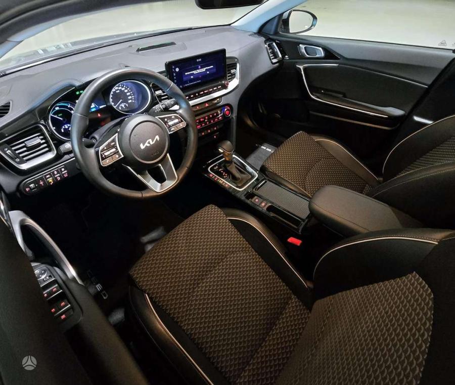 Pelēks Kia Ceed 2023 Šauļi, ar dzinēja tilpumu 1.58 L un nobraukumu 60 tūkst. km par 18900 €, foto 30 vietnē AUTOMOTO.COM.LV