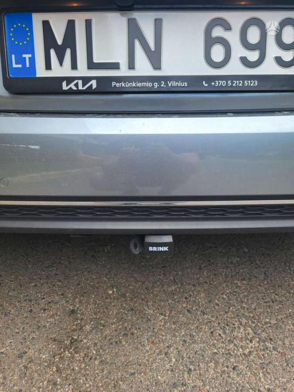 Grey Kia Ceed 2023 in Vilnius, with an engine capacity of 1.50 L and mileage of 46 thousand km for 22400 €, photo 7 on AUTOMOTO.COM.LV