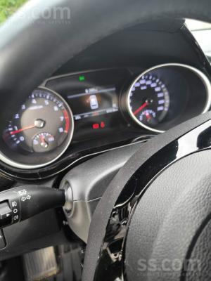 Grey Kia Ceed 2023 in Riga, with an engine capacity of 1.50 L and mileage of 66 thousand km for 15500 €, photo 8 on AUTOMOTO.COM.LV