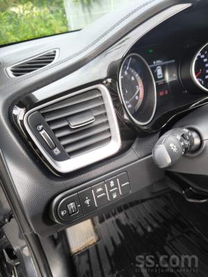 Grey Kia Ceed 2023 in Riga, with an engine capacity of 1.50 L and mileage of 66 thousand km for 15500 €, photo 18 on AUTOMOTO.COM.LV