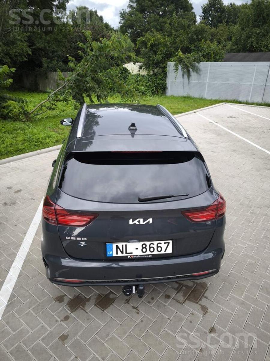 Grey Kia Ceed 2023 in Riga, with an engine capacity of 1.50 L and mileage of 66 thousand km for 15500 €, photo 20 on AUTOMOTO.COM.LV