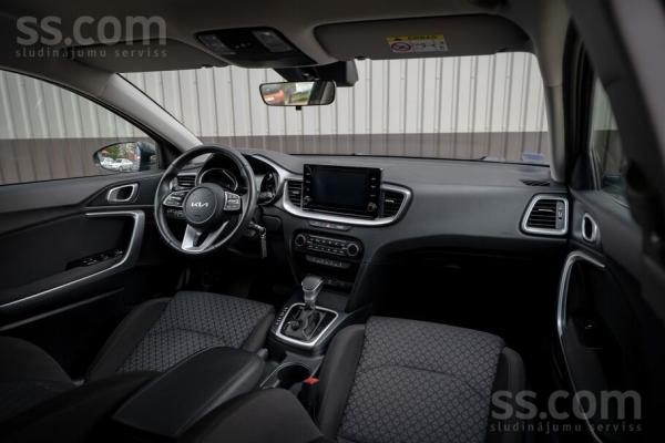 Pelēks Kia Ceed 2023 Tukums, ar dzinēja tilpumu 1.60 L un nobraukumu 115 tūkst. km par 14990 €, foto 8 vietnē AUTOMOTO.COM.LV