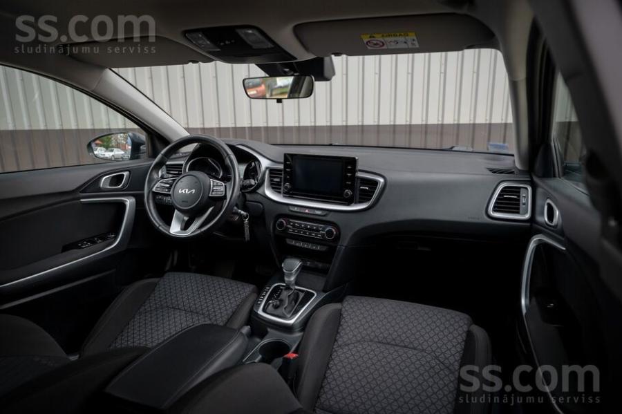 Pelēks Kia Ceed 2023 Tukums, ar dzinēja tilpumu 1.60 L un nobraukumu 115 tūkst. km par 14990 €, foto 9 vietnē AUTOMOTO.COM.LV