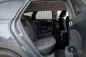 Pelēks Kia Ceed 2023 Tukums, ar dzinēja tilpumu 1.60 L un nobraukumu 115 tūkst. km par 14990 €, foto 12 vietnē AUTOMOTO.COM.LV