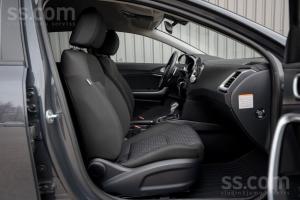 Pelēks Kia Ceed 2023 Tukums, ar dzinēja tilpumu 1.60 L un nobraukumu 115 tūkst. km par 14990 €, foto 13 vietnē AUTOMOTO.COM.LV