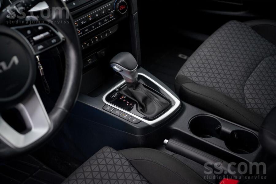 Pelēks Kia Ceed 2023 Tukums, ar dzinēja tilpumu 1.60 L un nobraukumu 115 tūkst. km par 14990 €, foto 25 vietnē AUTOMOTO.COM.LV