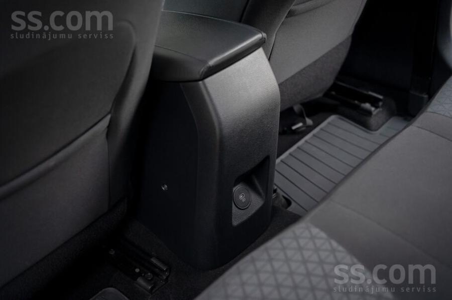 Pelēks Kia Ceed 2023 Tukums, ar dzinēja tilpumu 1.60 L un nobraukumu 115 tūkst. km par 14990 €, foto 26 vietnē AUTOMOTO.COM.LV