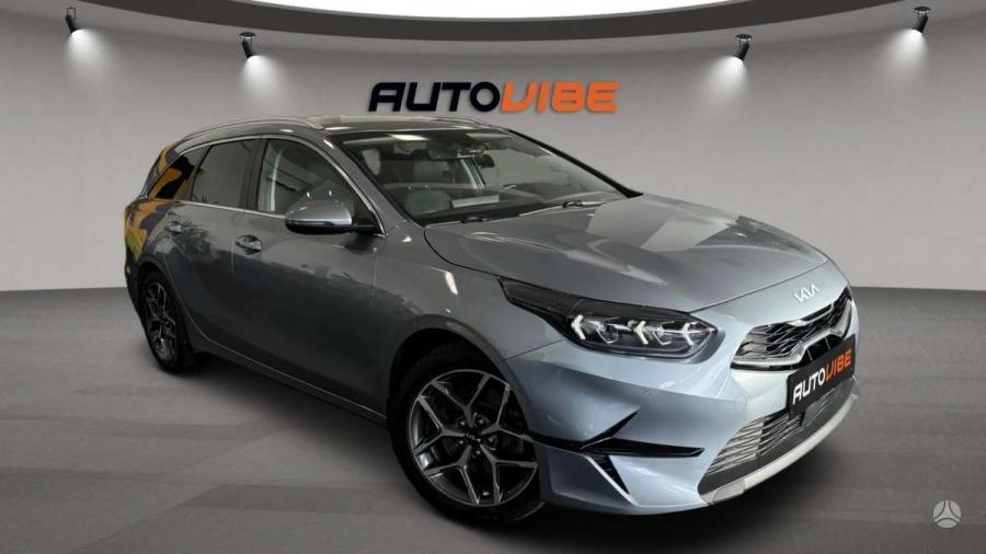 Grey Kia Ceed 2023 in Vilnius, with an engine capacity of 1.48 L and mileage of 49 thousand km for 19989 €, photo 4 on AUTOMOTO.COM.LV