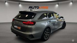 Grey Kia Ceed 2023 in Vilnius, with an engine capacity of 1.48 L and mileage of 49 thousand km for 19989 €, photo 5 on AUTOMOTO.COM.LV