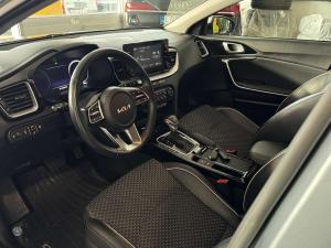 Grey Kia Ceed 2023 in Vilnius, with an engine capacity of 1.48 L and mileage of 49 thousand km for 19989 €, photo 8 on AUTOMOTO.COM.LV