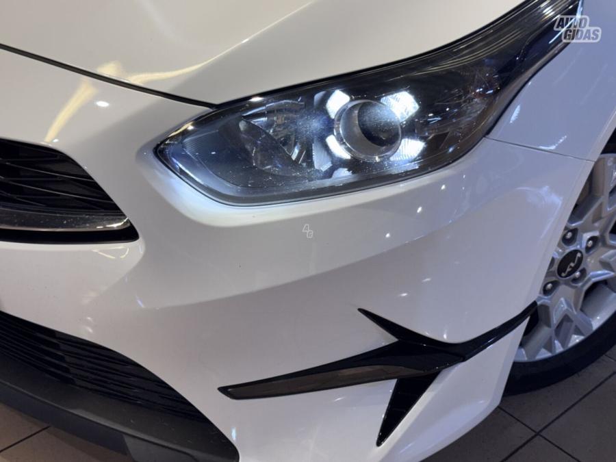 Pelēks Kia Ceed 2023 Avižieniai, ar dzinēja tilpumu 1.50 L un nobraukumu 26 tūkst. km par 15950 €, foto 4 vietnē AUTOMOTO.COM.LV
