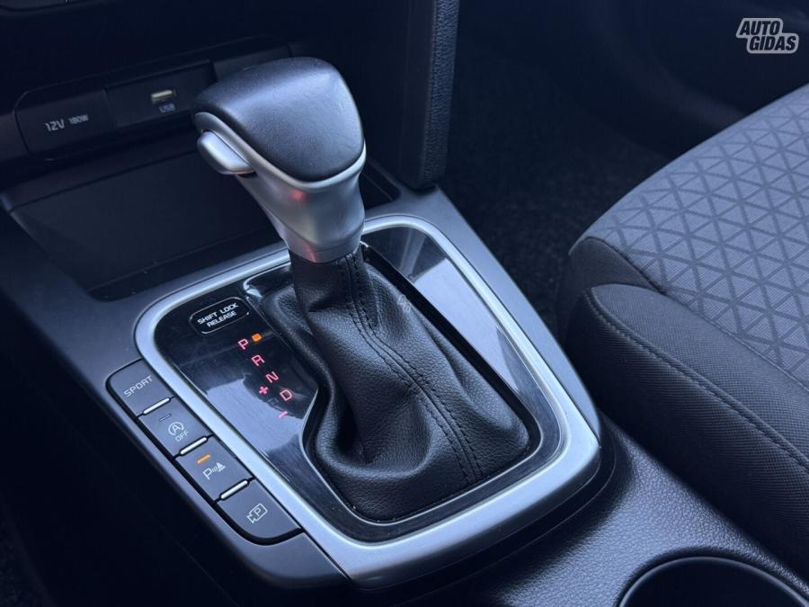 Pelēks Kia Ceed 2023 Avižieniai, ar dzinēja tilpumu 1.50 L un nobraukumu 26 tūkst. km par 15950 €, foto 23 vietnē AUTOMOTO.COM.LV