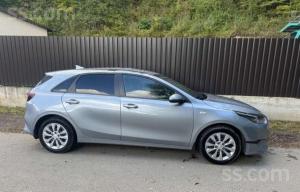 Grey Kia Ceed 2023 in Bauska, with an engine capacity of 1.00 L and mileage of 76 thousand km for 7455 €, photo 3 on AUTOMOTO.COM.LV