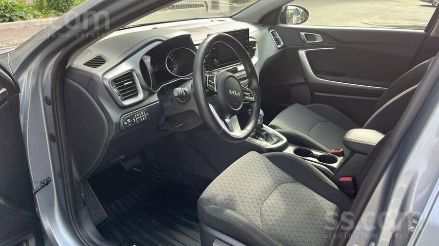 Pelēks Kia Ceed 2023 Rīga, ar dzinēja tilpumu 1.50 L un nobraukumu 58 tūkst. km par 16000 €, foto 4 vietnē AUTOMOTO.COM.LV