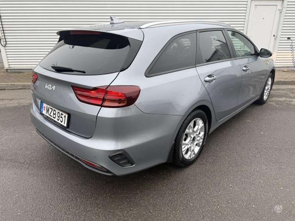 Grey Kia Ceed 2024 in Vilnius, with an engine capacity of 1.48 L and mileage of 100 thousand km for 16940 €, photo 4 on AUTOMOTO.COM.LV