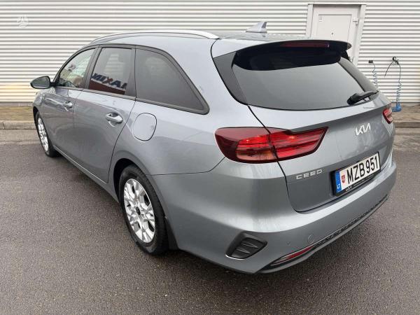 Grey Kia Ceed 2024 in Vilnius, with an engine capacity of 1.48 L and mileage of 100 thousand km for 16940 €, photo 5 on AUTOMOTO.COM.LV