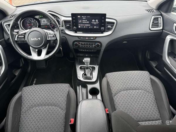 Grey Kia Ceed 2024 in Vilnius, with an engine capacity of 1.48 L and mileage of 100 thousand km for 16940 €, photo 6 on AUTOMOTO.COM.LV