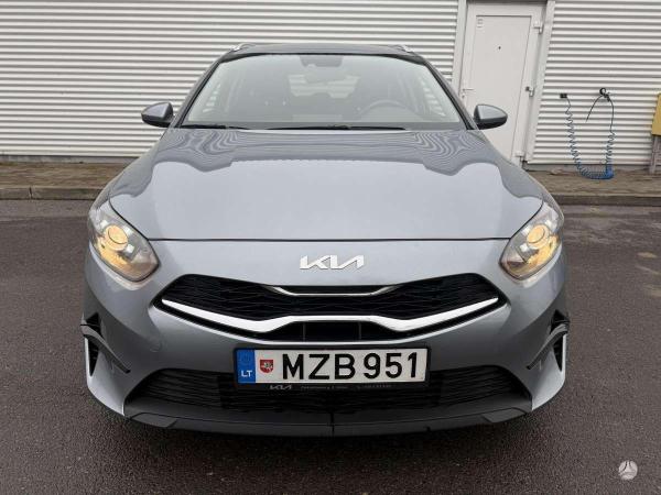 Pelēks Kia Ceed 2024 Viļņa, ar dzinēja tilpumu 1.48 L un nobraukumu 100 tūkst. km par 16650 €, foto 2 vietnē AUTOMOTO.COM.LV