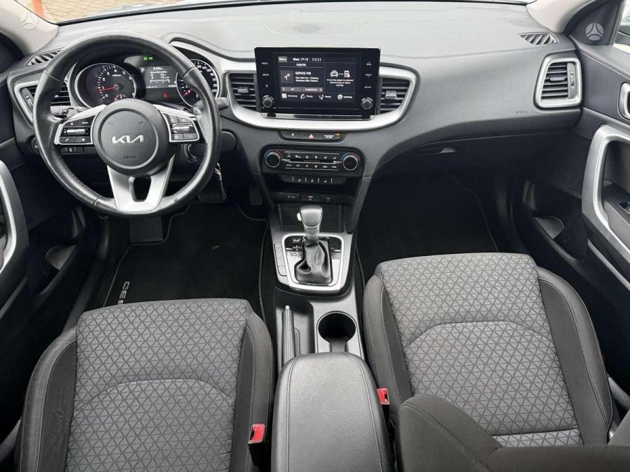 Grey Kia Ceed 2024 in Vilnius, with an engine capacity of 1.48 L and mileage of 100 thousand km for 16650 €, photo 6 on AUTOMOTO.COM.LV