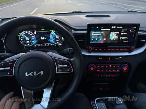 Pelēks Kia Ceed 2024 Tallina, ar dzinēja tilpumu 1.60 L un nobraukumu 31 tūkst. km par 19500 €, foto 18 vietnē AUTOMOTO.COM.LV