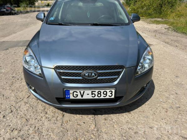 Kia Ceed 2007 Rīga, ar dzinēja tilpumu 1.40 L un nobraukumu 182 tūkst. km par 950 €, foto 4 vietnē AUTOMOTO.COM.LV