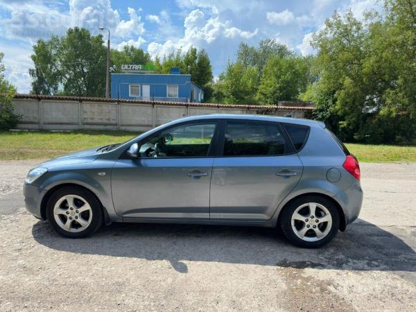 Kia Ceed 2007 Rīga, ar dzinēja tilpumu 1.40 L un nobraukumu 182 tūkst. km par 950 €, foto 5 vietnē AUTOMOTO.COM.LV