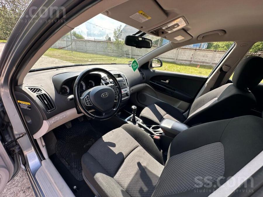 Kia Ceed 2007 Rīga, ar dzinēja tilpumu 1.40 L un nobraukumu 182 tūkst. km par 950 €, foto 6 vietnē AUTOMOTO.COM.LV