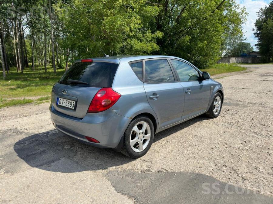 Kia Ceed 2007 Rīga, ar dzinēja tilpumu 1.40 L un nobraukumu 182 tūkst. km par 950 €, foto 11 vietnē AUTOMOTO.COM.LV