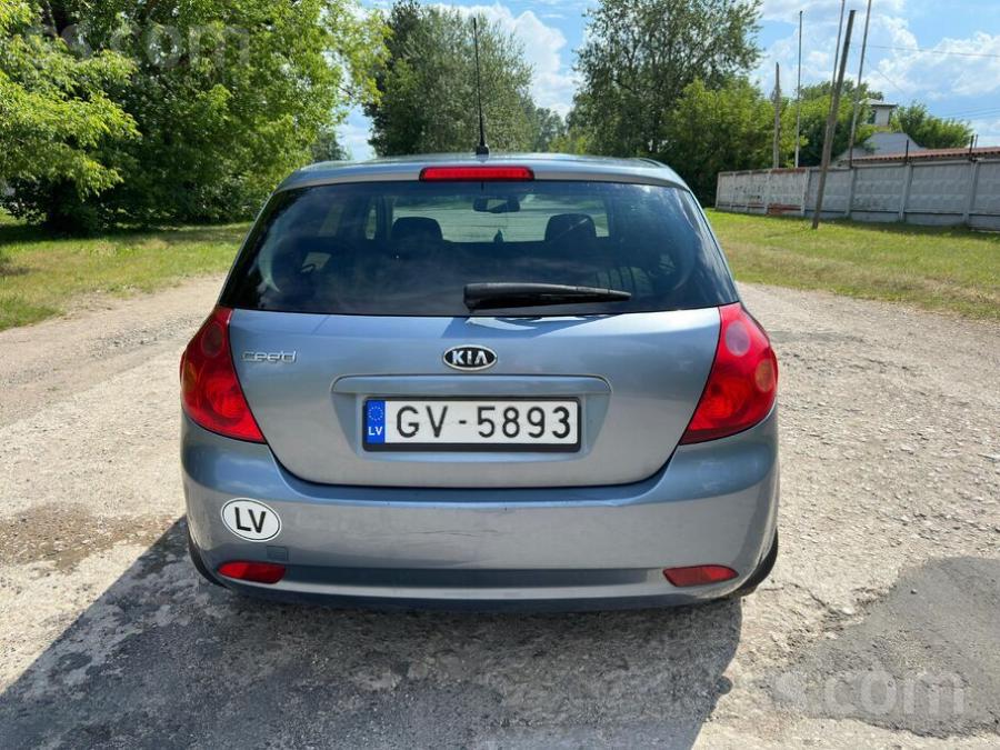 Kia Ceed 2007 Rīga, ar dzinēja tilpumu 1.40 L un nobraukumu 182 tūkst. km par 950 €, foto 13 vietnē AUTOMOTO.COM.LV