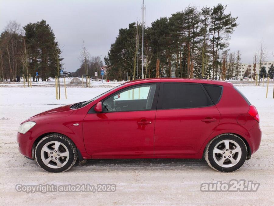 Kia Ceed 2007 in Tallinn, with an engine capacity of 1.60 L and mileage of 245 thousand km for 1599 €, photo 4 on AUTOMOTO.COM.LV
