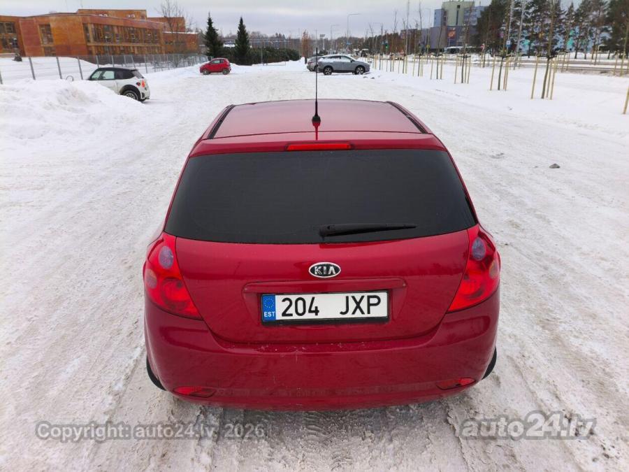 Kia Ceed 2007 in Tallinn, with an engine capacity of 1.60 L and mileage of 245 thousand km for 1599 €, photo 6 on AUTOMOTO.COM.LV